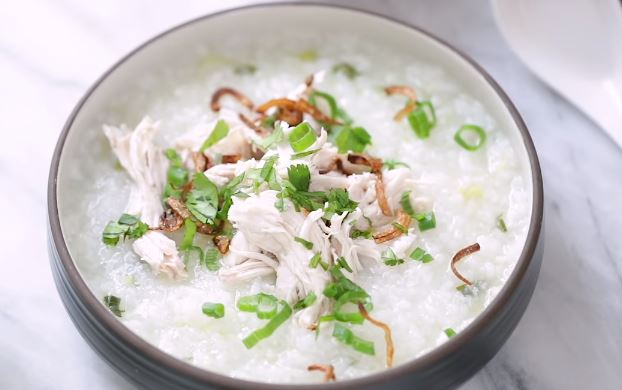 Chao Ga recipe (Vietnamese Chicken Rice Porridge / Congee)