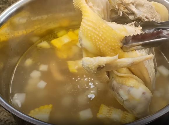 Súp Nui Gà recipe - Vietnamese Chinese Chicken Soup