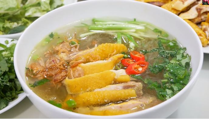 Miến Gà Recipe (Vietnamese Chicken Soup/ Glass Noodles)