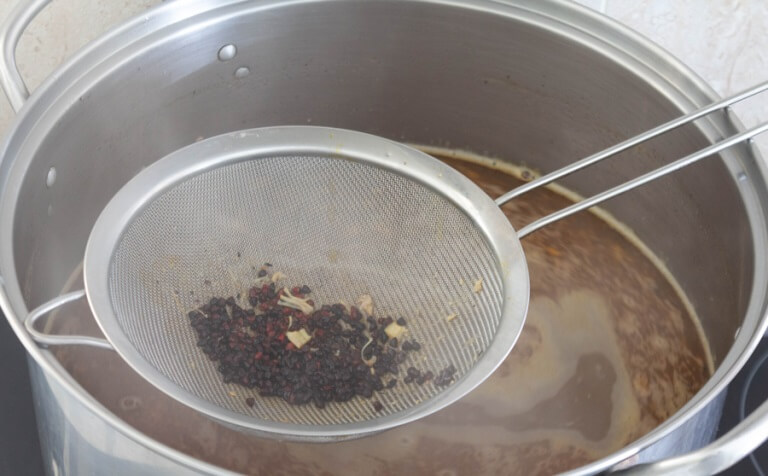 Bánh Canh Cua Recipe (Vietnamese Crab Tapioca Noodle Soup)