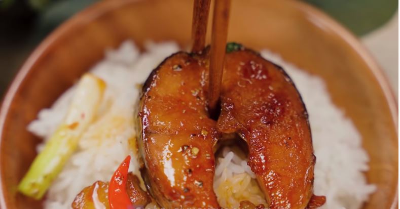 Ca Kho To Recipe -Vietnamese Caramelized & Braised Catfish