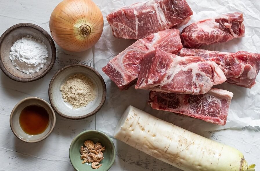 Bánh Canh Cua Recipe (Vietnamese Crab Tapioca Noodle Soup)