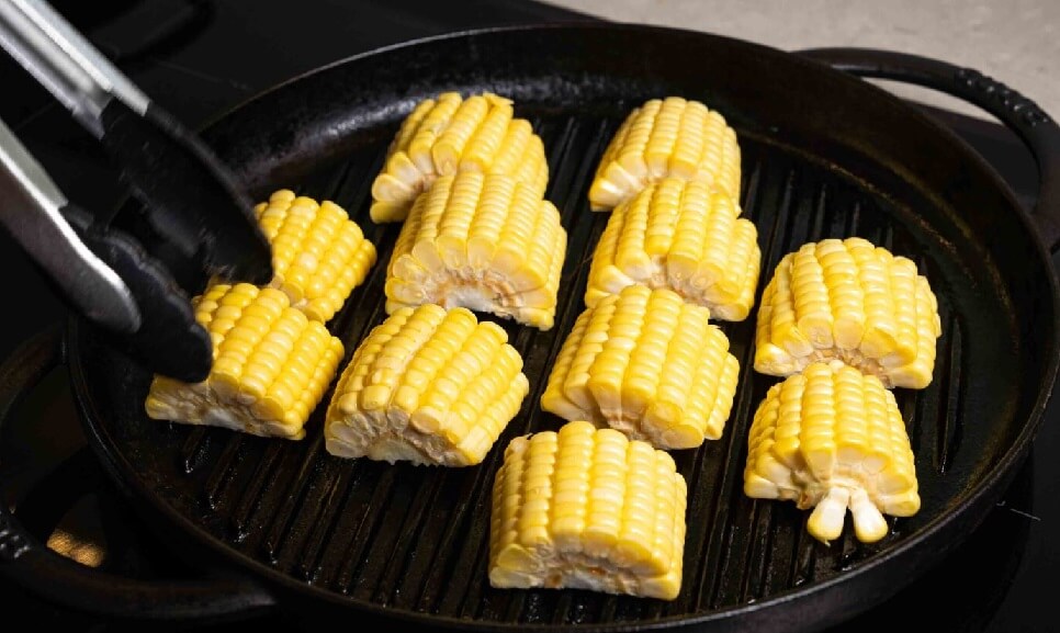 Vietnamese Grilled Corn Recipe (Bap Nuong Mo Hanh)