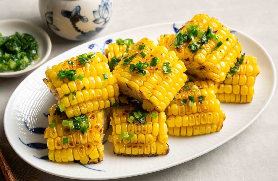 Vietnamese Grilled Corn Recipe (Bap Nuong Mo Hanh)