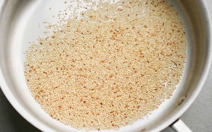 How to Toast Sesame Seeds (Stove, Oven & Microwave)
