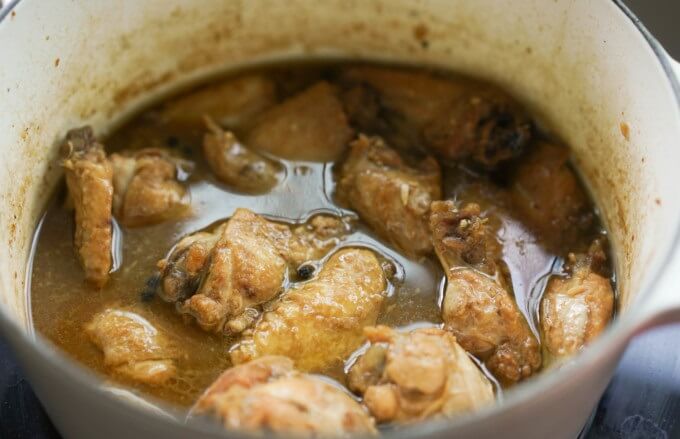 Filipino Braised Chicken Adobo Recipe (Adobong Manok)