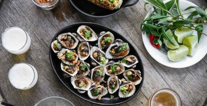 Vietnamese Grilled Clams Recipe (Peanuts, Onions and Garlic)