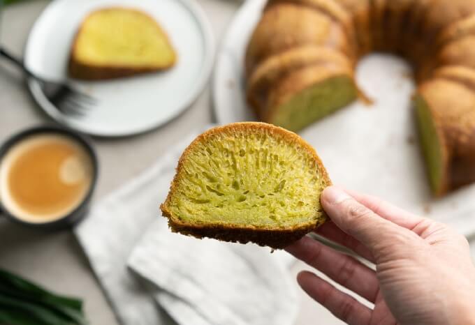 Banh Bo Nuong Recipe (Vietnamese Pandan Honeycomb Cake)