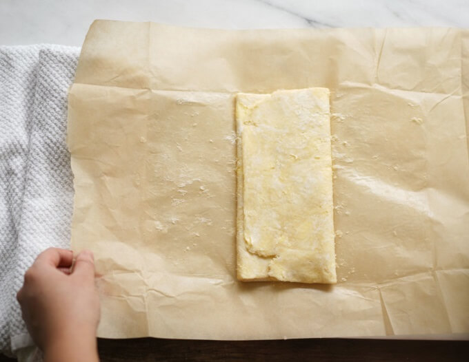 Cuban Guava and Cheese Pastry Recipe (Pastelitos De Guayaba Y Queso)